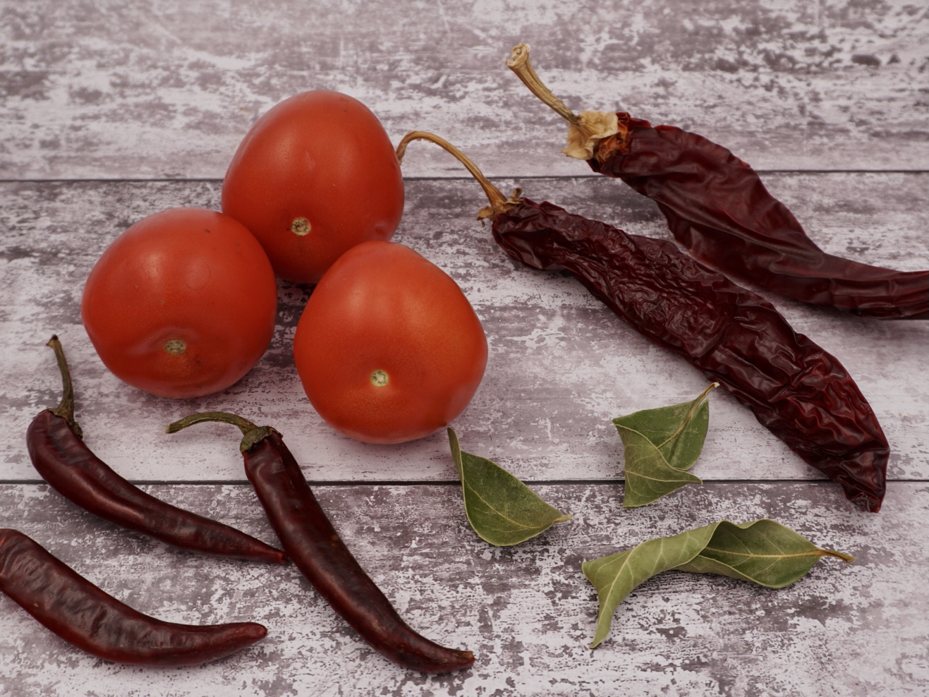 Tomato and chilli chutney - Veggie Ideas