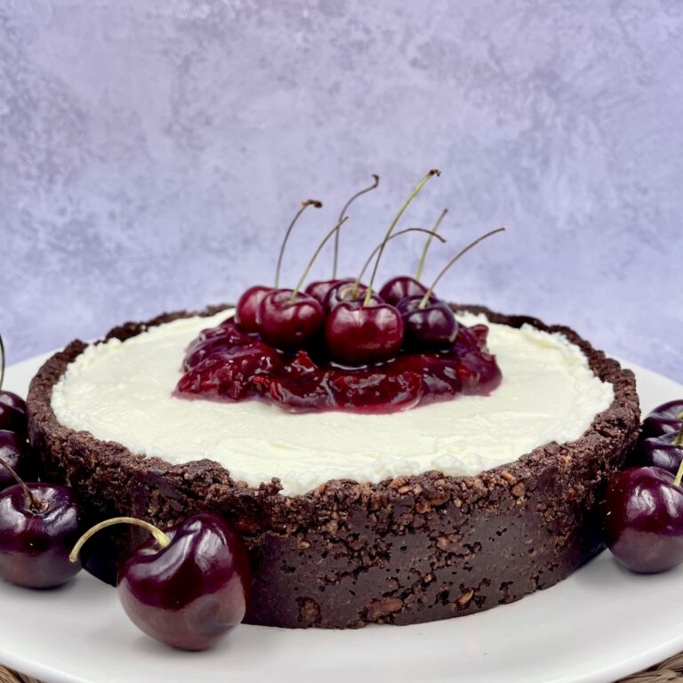 Blackcurrant cheesecake (no bake cheesecake) - Veggie Ideas