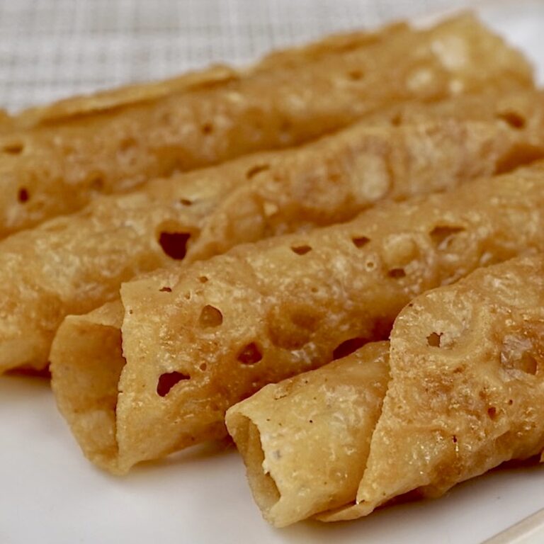 Traditional English cakes and bakes - Veggie Ideas