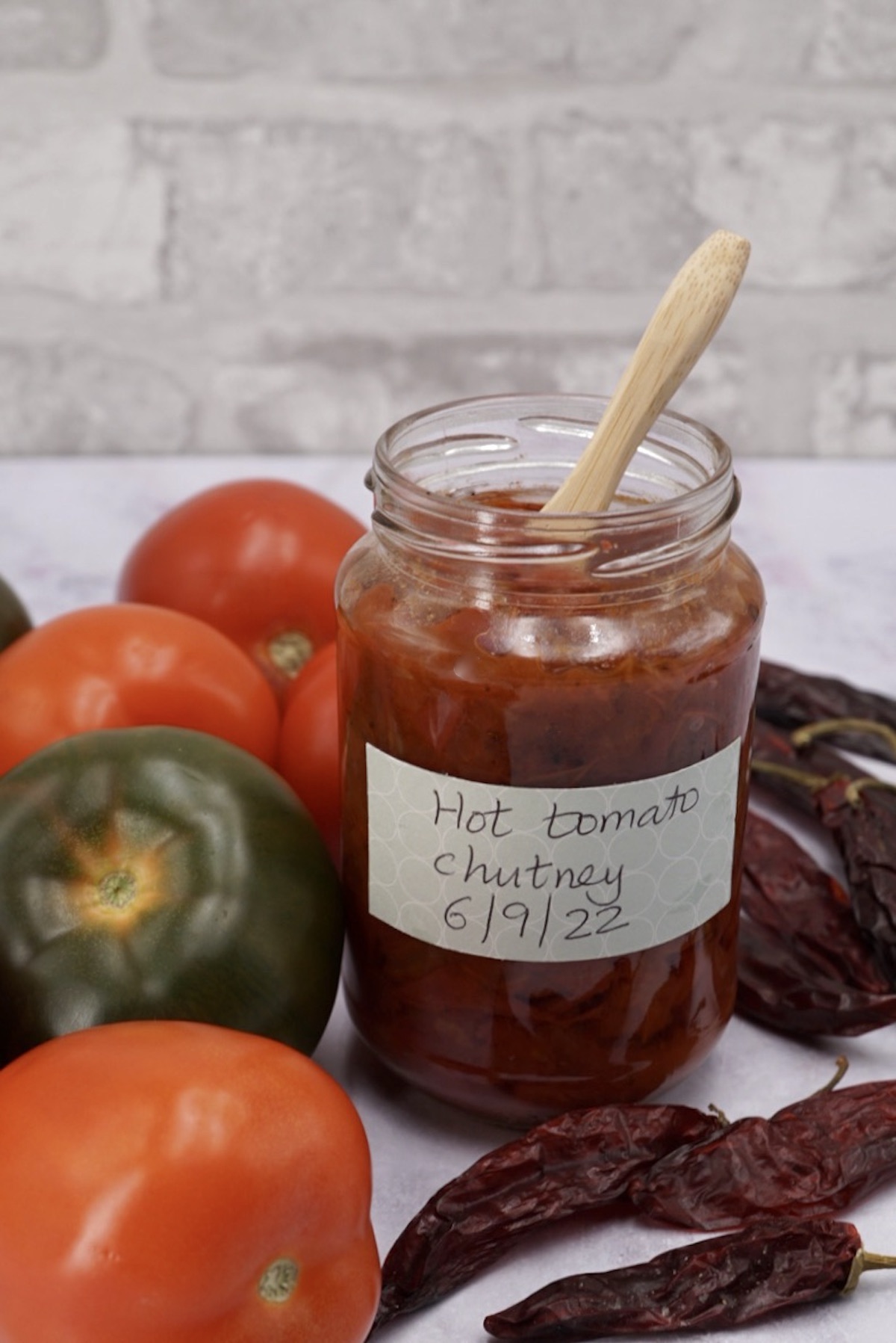 Tomato and chilli chutney - Veggie Ideas